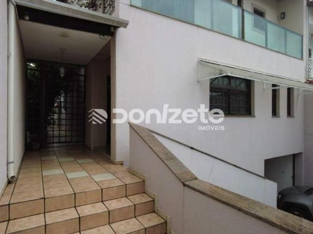 Casa à venda em Santo André Vila Francisco Matarazzo — 3 dormitórios, 1 suíte, 4 salas e acabament