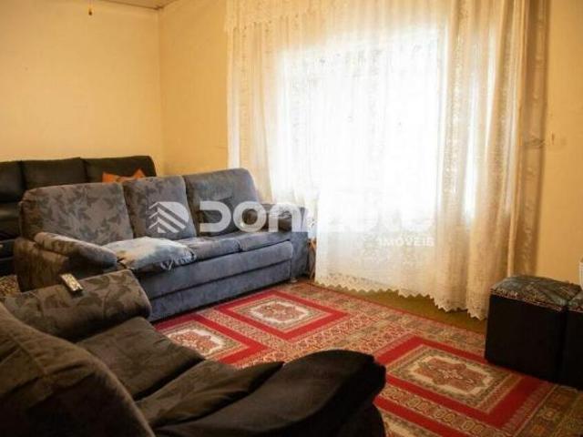 Casa à venda em Santo André Vila Homero Thon – 3 quartos, 4 vagas, aceita financiamento