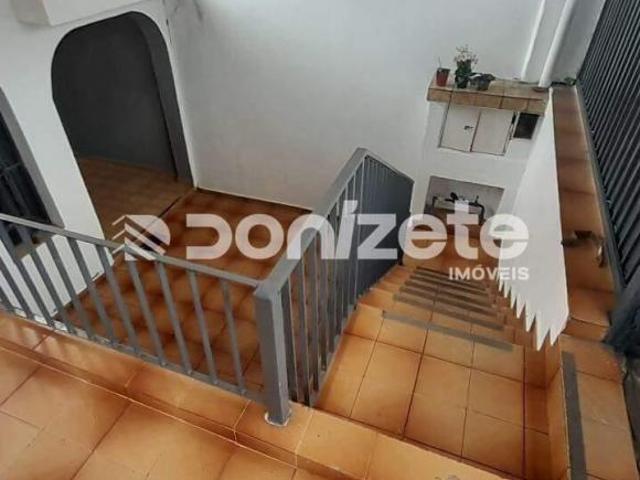 Casa à venda em Santo André Vila Palmares – 2 quartos, 1 vaga, churrasqueira
