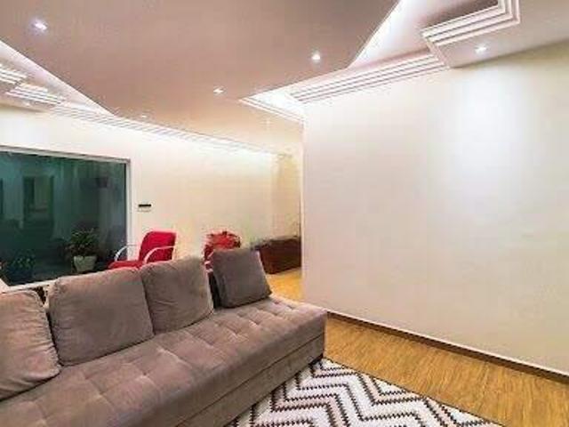 Casa à venda em Santo André Vila Scarpelli, 3 quartos, 3 vagas, financiamento e permuta