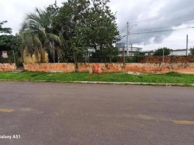 Casa à venda em Santo Inácio
