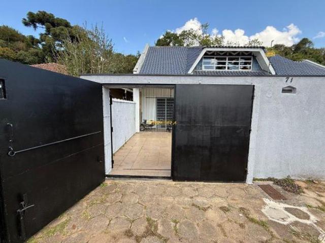 Casa à venda em Santo Inácio