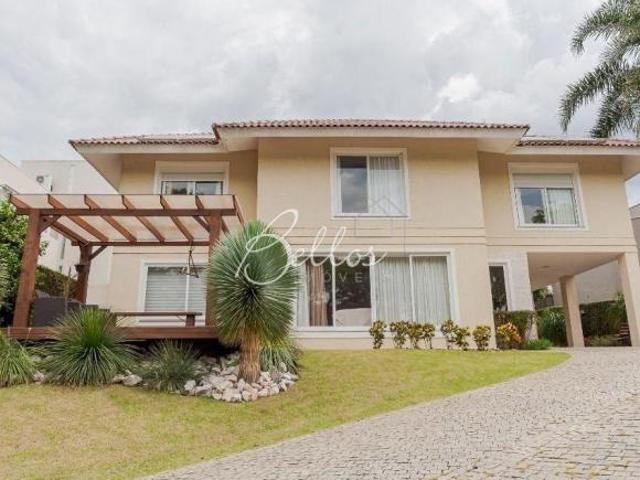 Casa à venda em Santo Inácio
