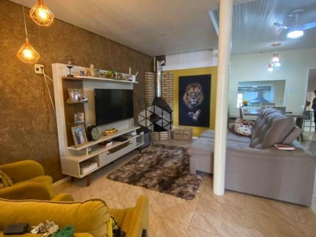 Casa à venda em Santo Onofre, Viamão
