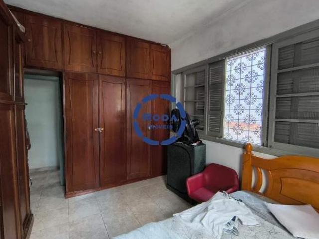 Casa à venda em Santos Ponta da Praia – 3 quartos, quintal e 2 vagas