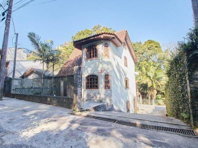 Casa à venda em Santa Cândida