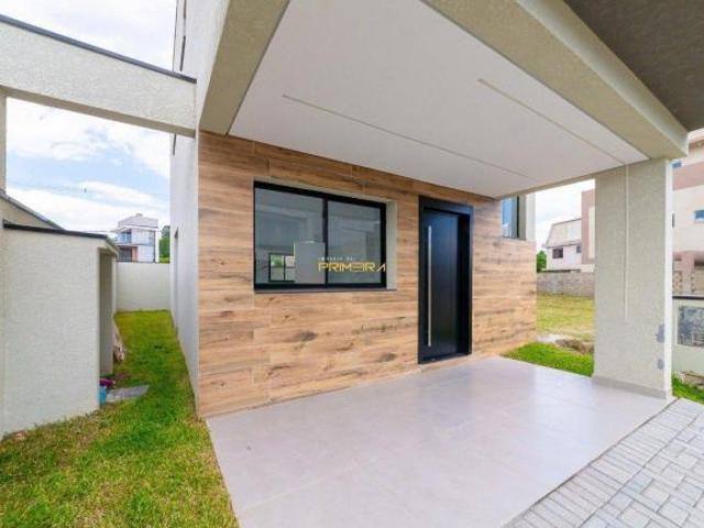 Casa à venda em Santa Cândida