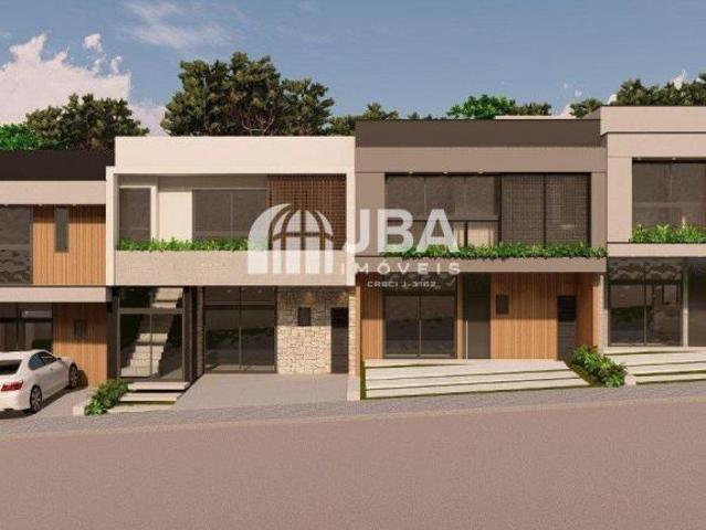 Casa à venda em Santa Cândida