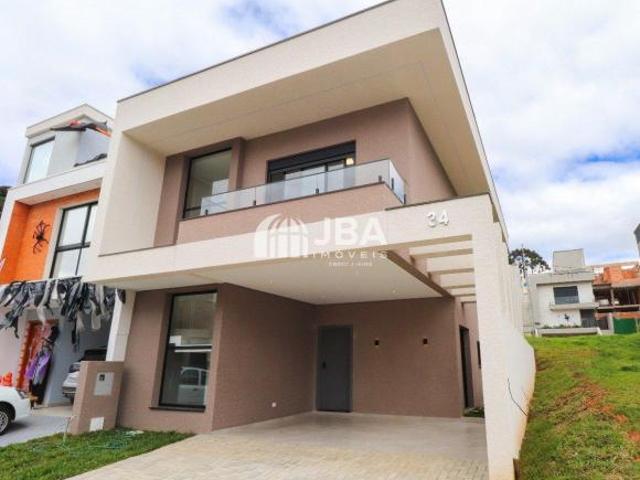 Casa à venda em Santa Cândida