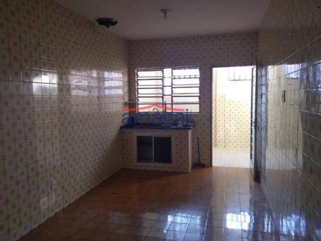 Casa à venda em Santa Cruz dos Lázaros