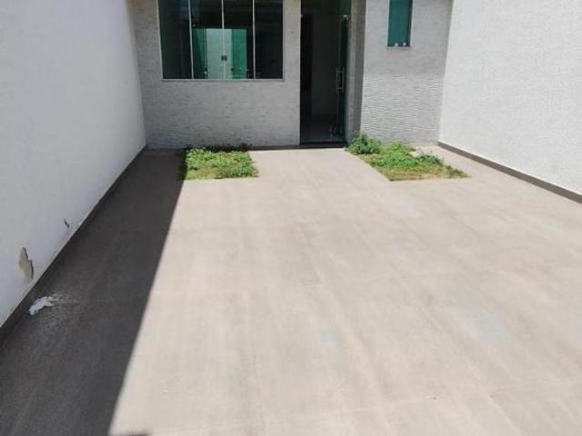 Casa à venda em Santa Amélia