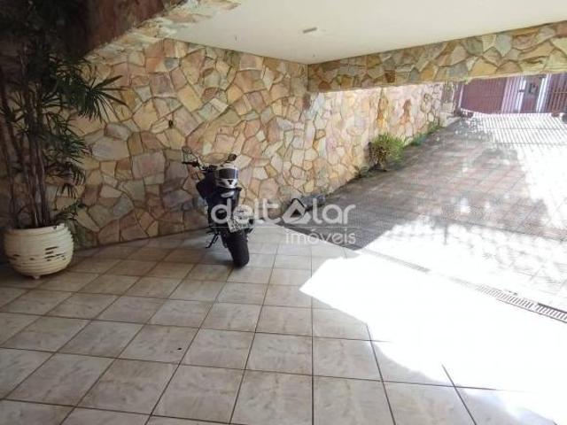 Casa à venda em Santa Amélia