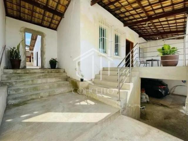 Casa à venda em Santa Amélia