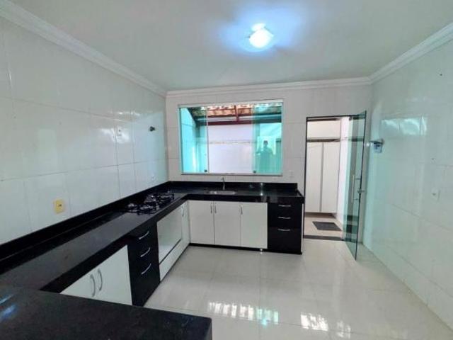 Casa à venda em Santa Amélia