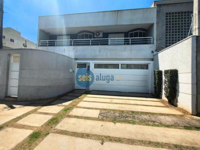 Casa à Venda em Santa Bárbara d&apos Oeste, 3 Dorms, 276m², R$850mil