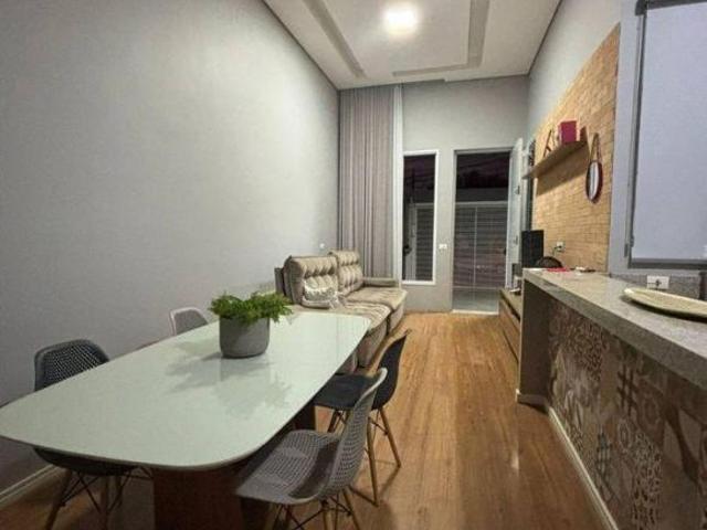 Casa à venda em Santa Bárbara D&apos Oeste, Parque Residencial Santa Inês, com 2 quartos, com 97 m²