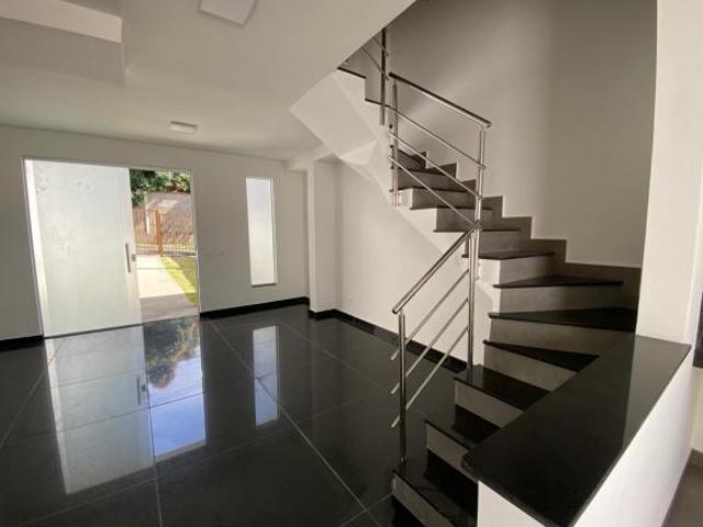 Casa à venda em Santa Branca