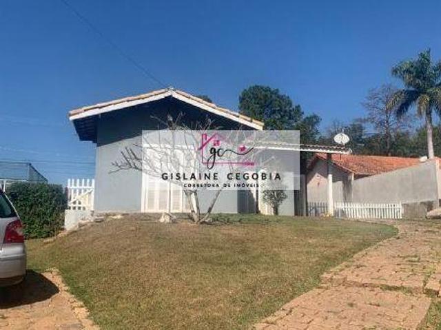 Casa à venda em Santa Eliza