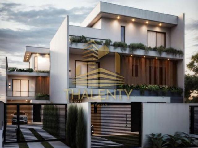 Casa à venda em Santa Felicidade