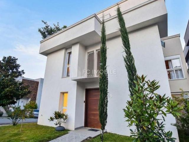 Casa à venda em Santa Felicidade