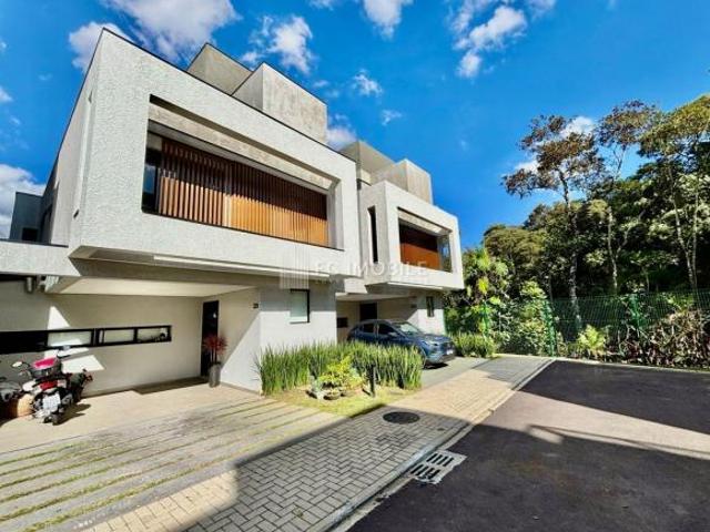 Casa à venda em Santa Felicidade