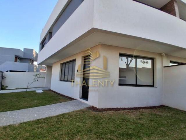 Casa à venda em Santa Felicidade