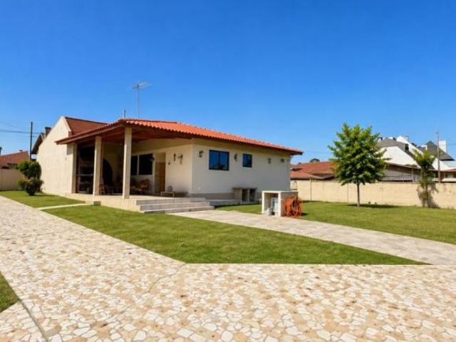 Casa à venda em Santa Felicidade
