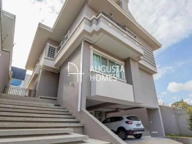 Casa à venda em Santa Felicidade