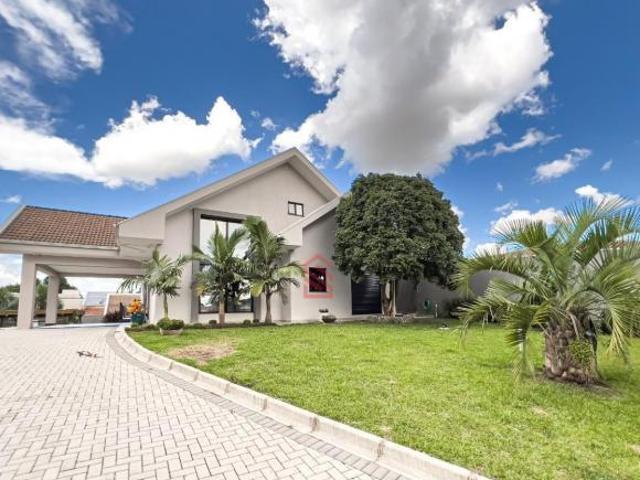 Casa à venda em Santa Felicidade em terreno com 2.892m² veja vídeo no site Sobiech