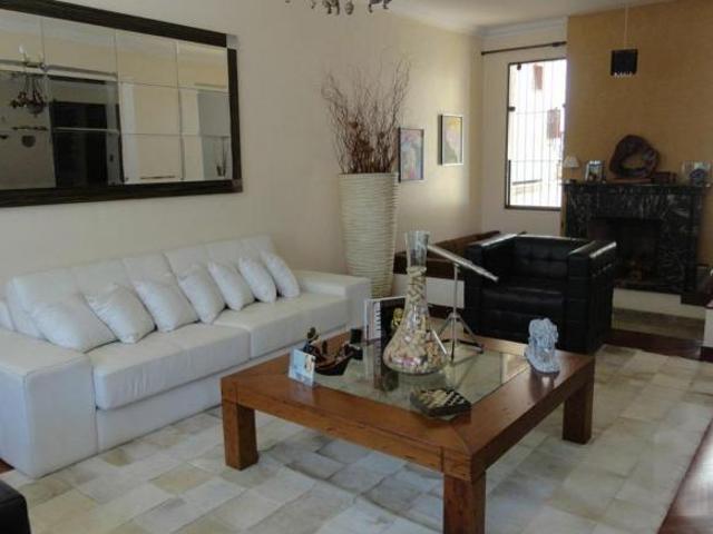 Casa à venda em Santa Lúcia