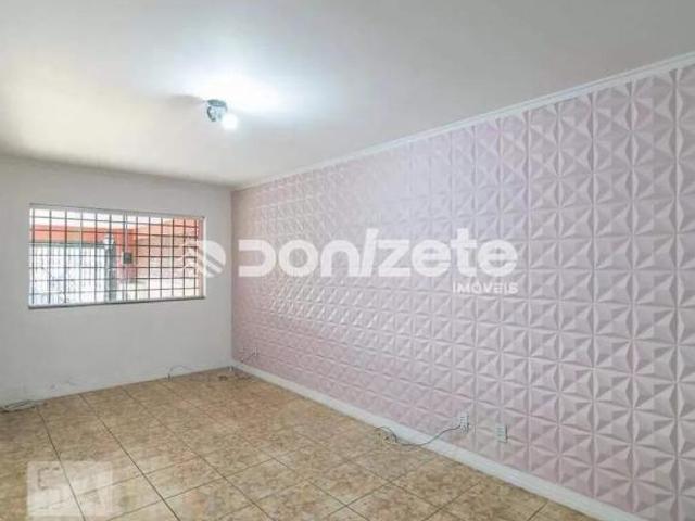 Casa à venda em Santa Maria com 186 m², Santo André – 3 dorms, 1 suíte, 2 vagas, aceita financiament