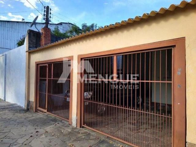 Casa à venda em Santa Maria Goretti
