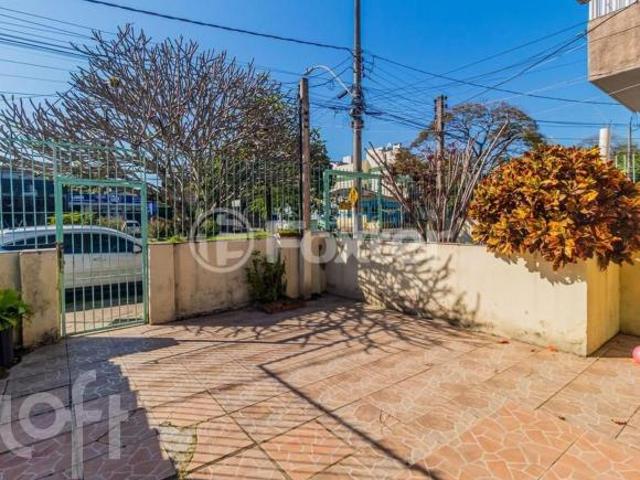 Casa à venda em Santa Maria Goretti com 189 m², 4 quartos, 1 suíte, 1 vaga