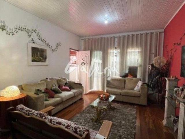 Casa térrea com 2 quartos e edícula próximo à GM São Caetano do Sul