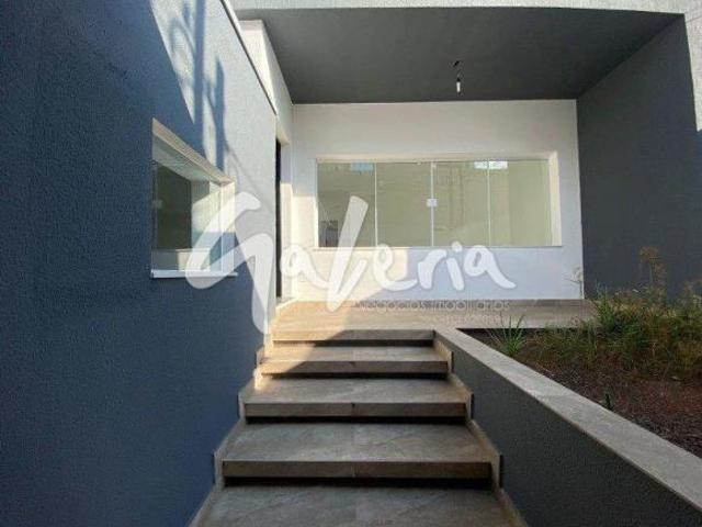 Casa térrea, Bairro Santa Paula, S.C.Sul