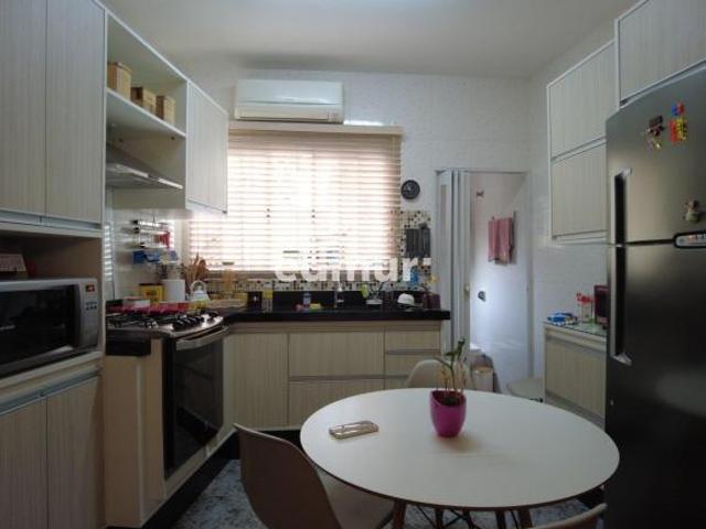 Casa à venda em Santa Teresinha