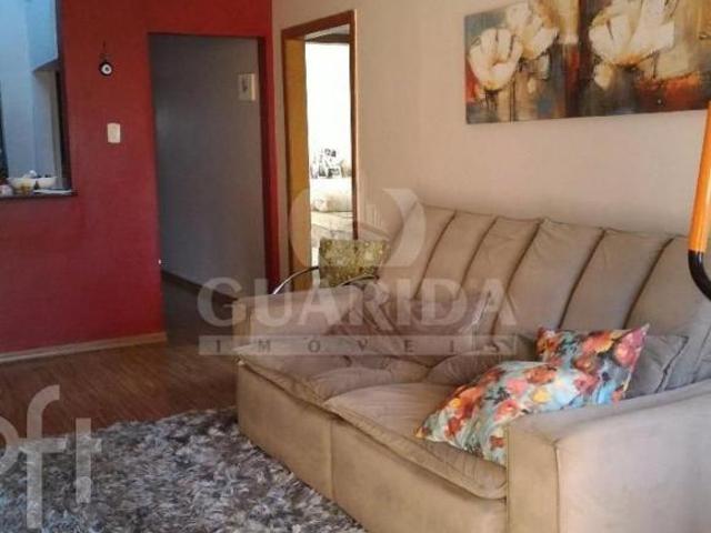 Casa à venda em Santa Tereza com 330 m², 6 quartos, 2 suítes
