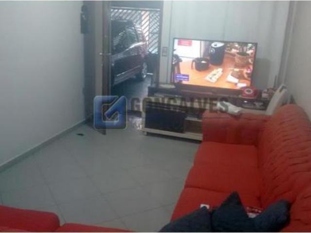 Casa à venda em Santa Terezinha, SBC 3 dormitórios, 3 vagas, pronta para morar