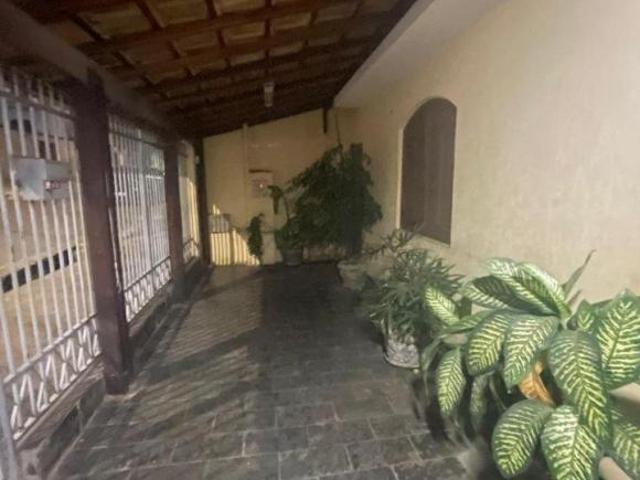 Casa à venda em Santa Terezinha