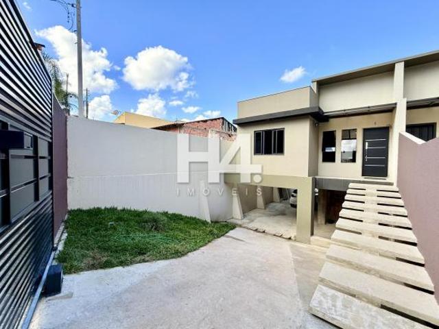 Casa à venda em Santa Terezinha