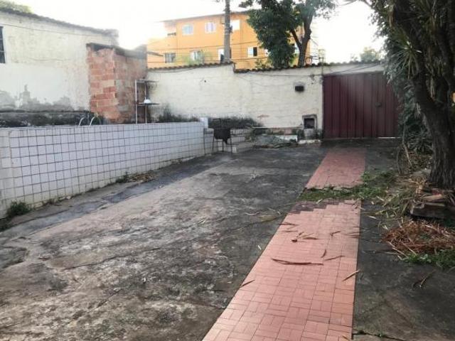 Casa à venda em Santa Terezinha