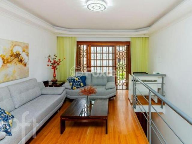 Casa à venda em Santana com 200 m², 2 quartos, 2 vagas
