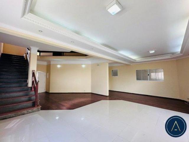 Casa à venda em Santana de Parnaíba
