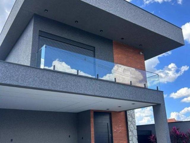 Casa à venda em Santana de Parnaíba