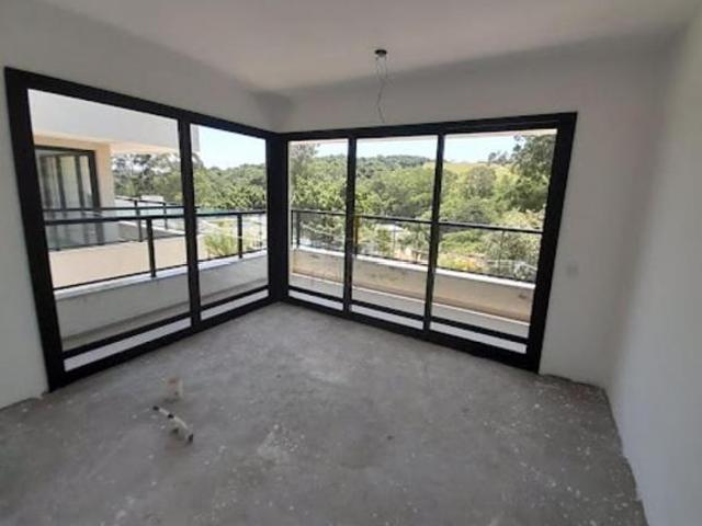 Casa à venda em Santana de Parnaíba, Tanquinho, com 3 quartos, com 215 m², Alpha