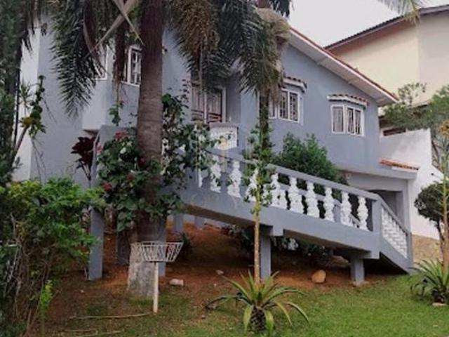 Casa à venda em Santana de Parnaíba, Tarumã, com 3 suítes, com 265 m², Residenci