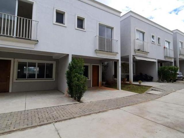 CASA A VENDA EM SANTANA DE PARNAIBA AO LADO DO PARQUE SANTANA