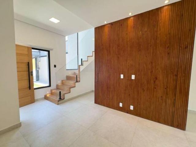 Casa à venda em Santana de Parnaíba, Alphaville, com 3 quartos, com 180 m²