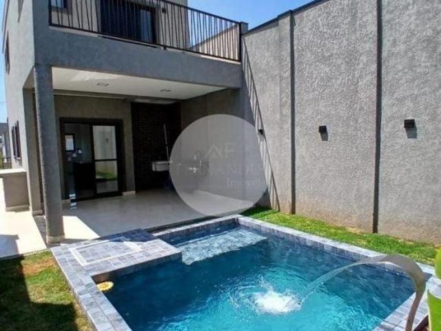 Casa à venda em Santana de Parnaíba/SP