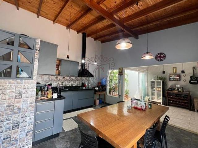 Casa à venda em Sapezal, Água Clara II, com 2 quartos, com 108.98 m²